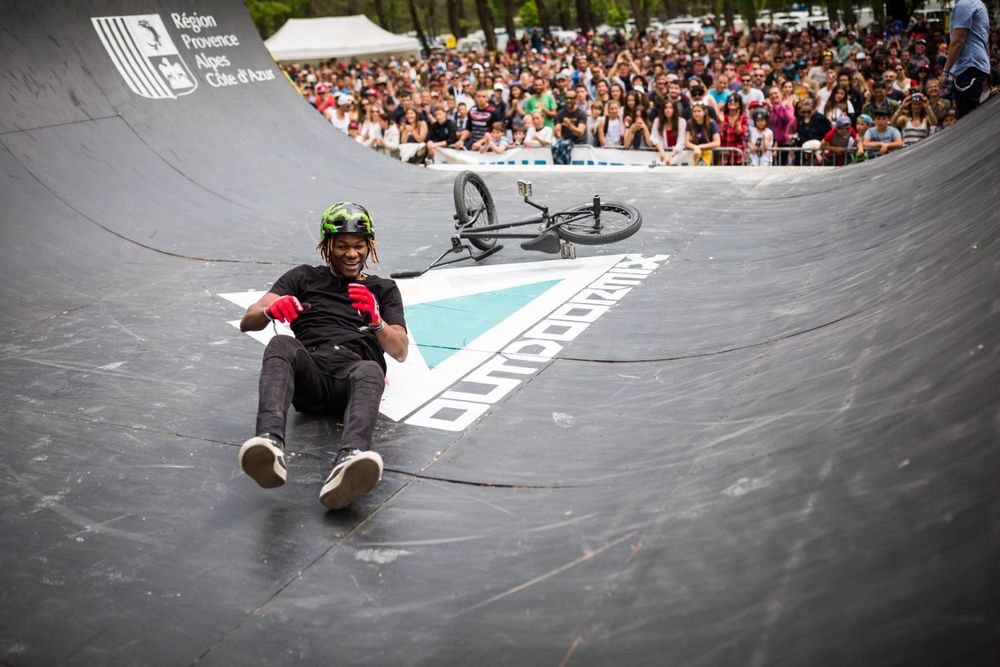 Jonathan Camacho - Outdoormix Festival | @outdoormixfest/fronted-vuejs