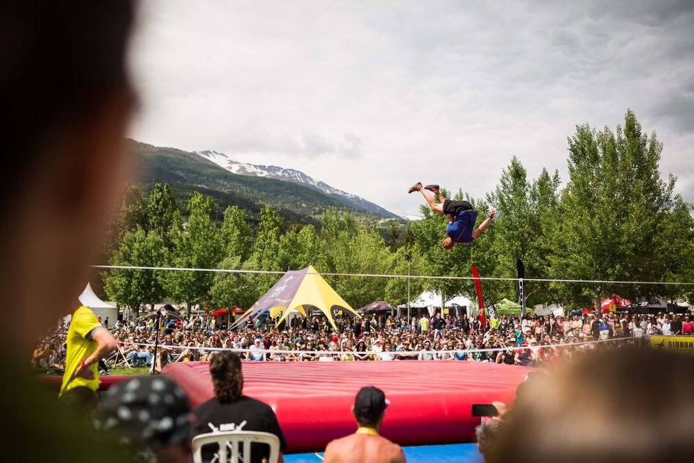 Marius Kitowski - Outdoormix Festival | @outdoormixfest/fronted-vuejs